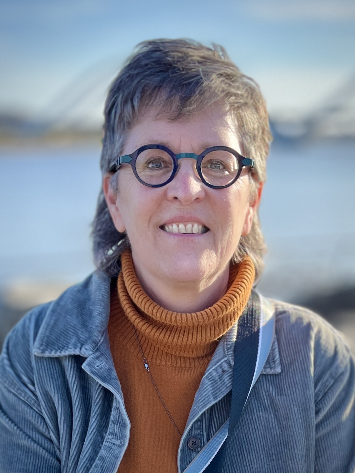 Celebrate Professor Marion Larson’s Retirement | Bethel University