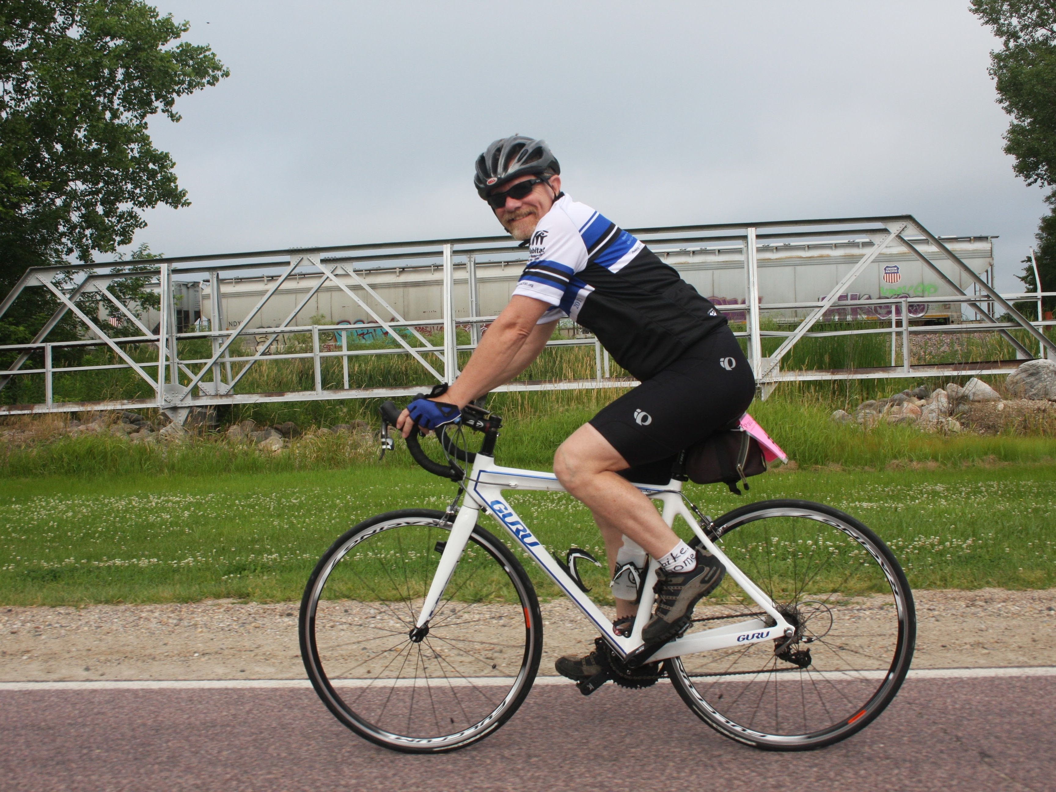 Professor Participates in 10th Habitat for Humanity MN Ride | Bethel ...