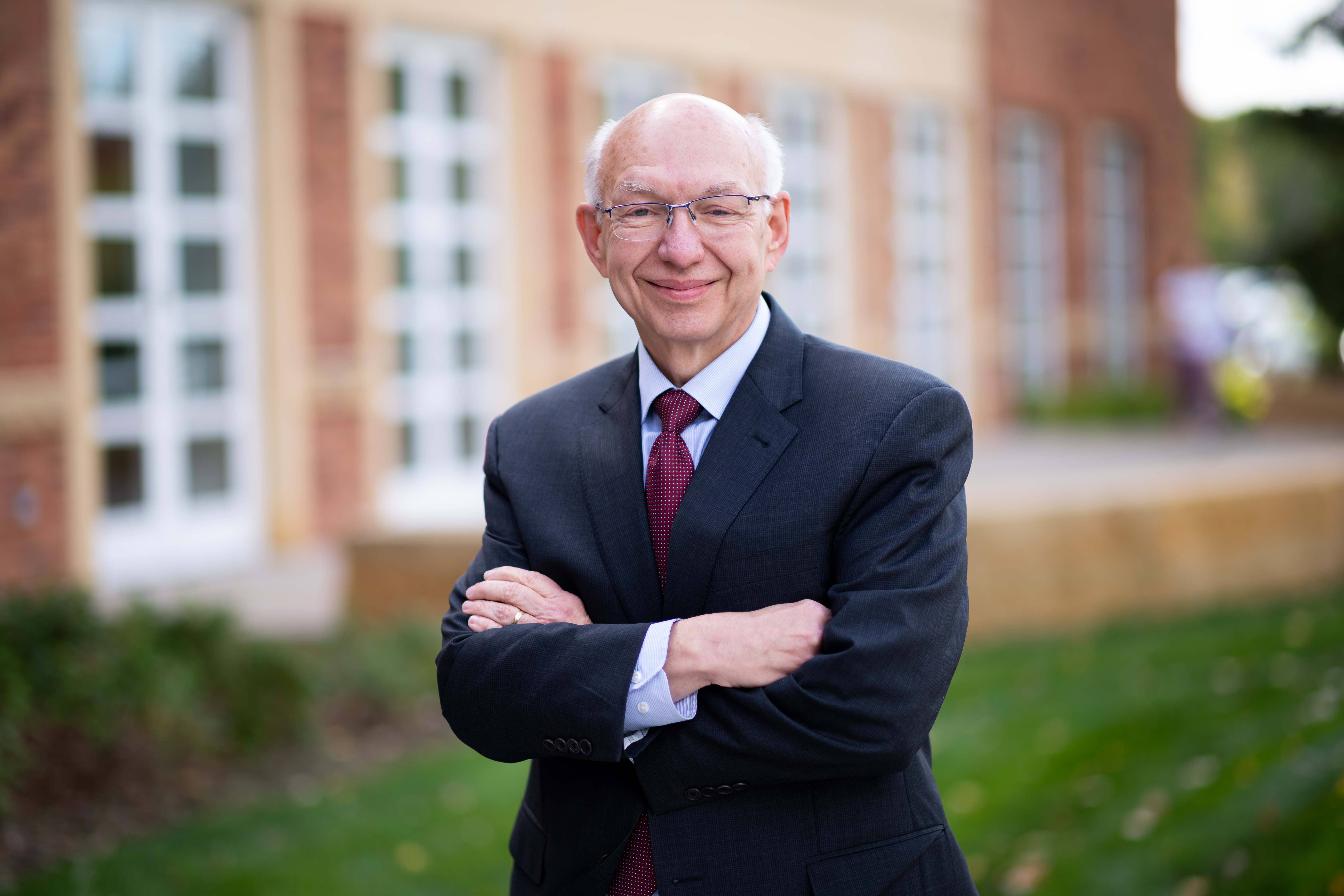 Dan Lindh ’75 Named Alumnus of the Year | Bethel University